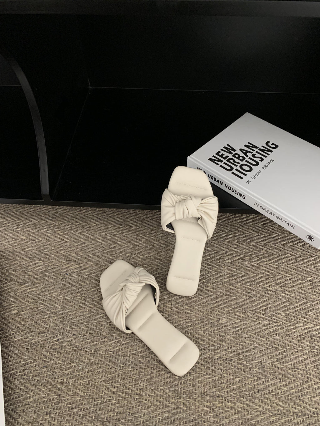 Knot Bow PU Leather Slip On Sandal Slippers – LUXMERRIER